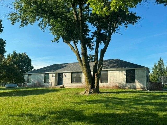 23148 County Road 190 Rd, Bogard, MO 64622