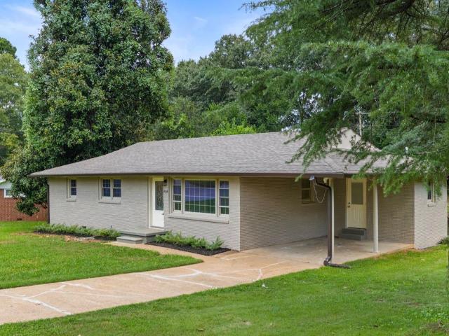 2314 Norwood Blvd