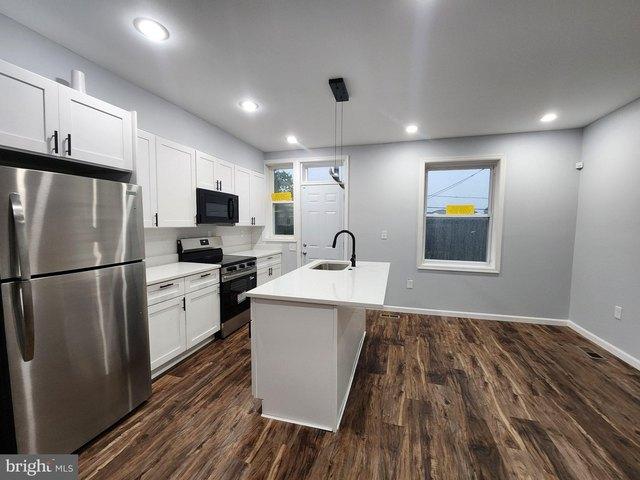2314 Aiken St, Baltimore, MD 21218