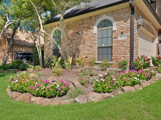 2314 Club Creek Boulevard