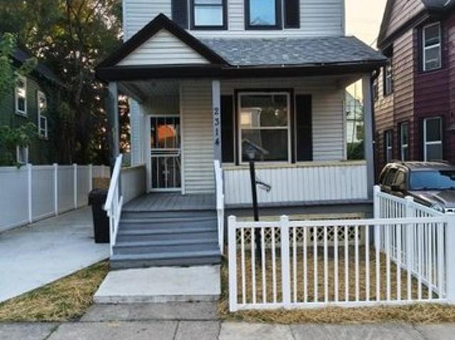 2314 E 86th St, Cleveland, OH 44106