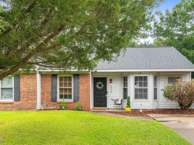 2314 Knollwood Ln, Midway Park, NC 28544