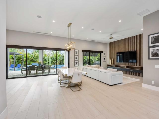2314 Prospect St, Sarasota, FL