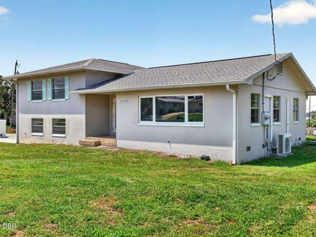 2314 S Peninsula Dr, Daytona Beach, FL 32118