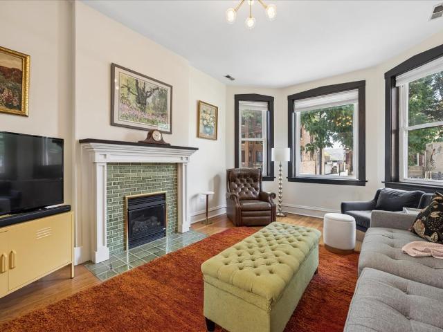 2314 W Cortez Street # 1E