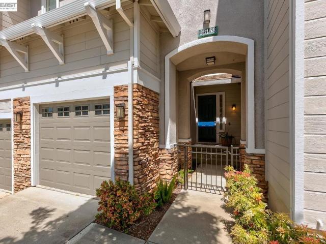23158 Canyon Terrace Dr