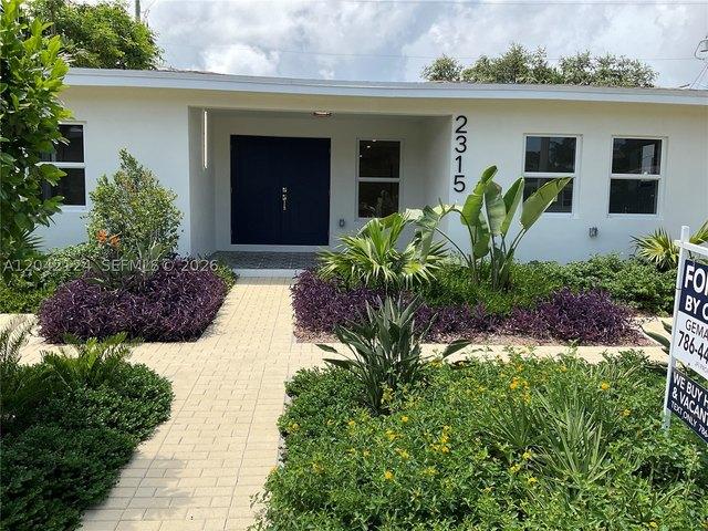 2315 NW 3rd St, Miami, FL 33125