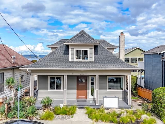 2315 N 30th Street