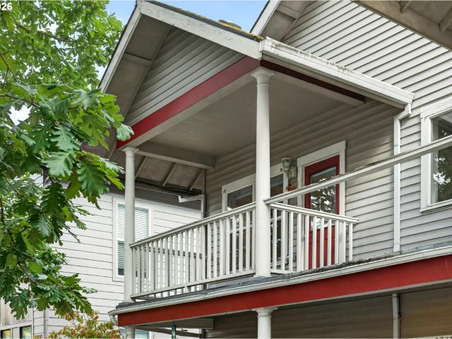 2315 n lombard st