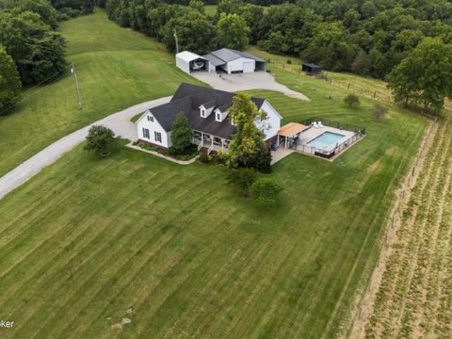 2315 Bardstown Rd, Lawrenceburg, KY 40342