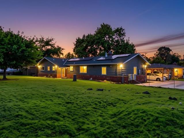 2315 Cottage Dr, Auburn, CA 95603