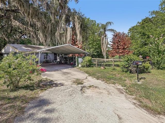 2315 Edgewater Ave, Leesburg, FL 34748