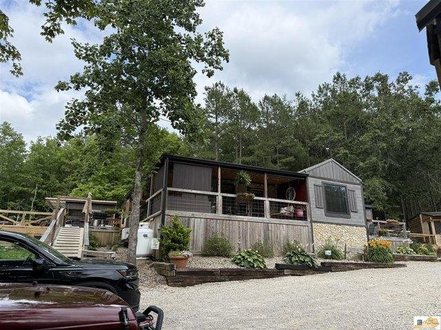 2315 Frenchman Knob Rd, Bonnieville, KY 42713