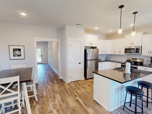 2315 Gold Valley Dr # C2