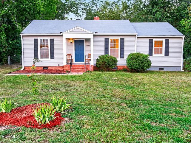 2315 Henry Circle
