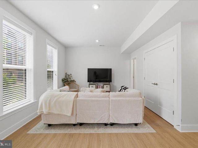 2315 Liberty Loop
