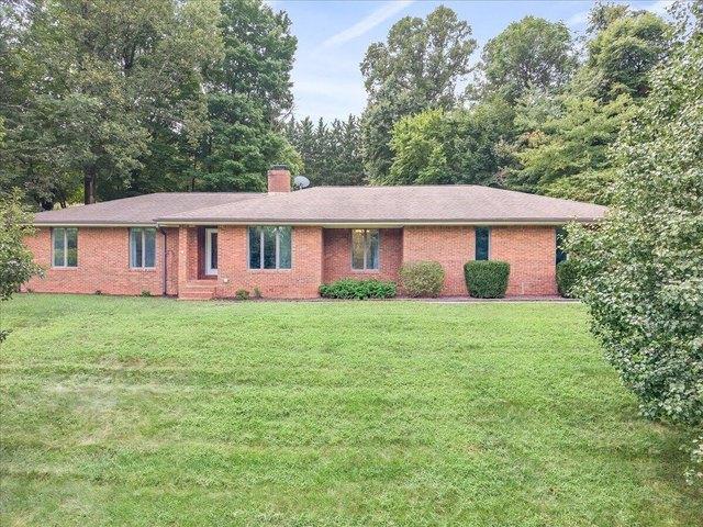 2315 Ridge Rd, Roanoke, VA 24014