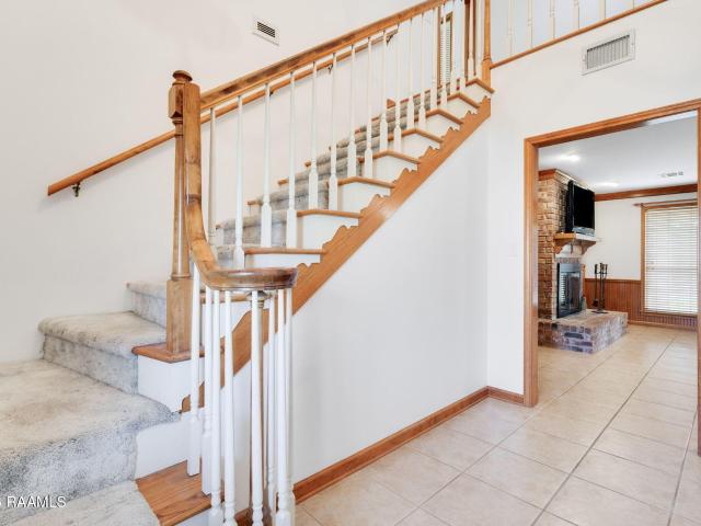 2315 Starling Ln, Opelousas, LA 70570 | MLS #RA2600003