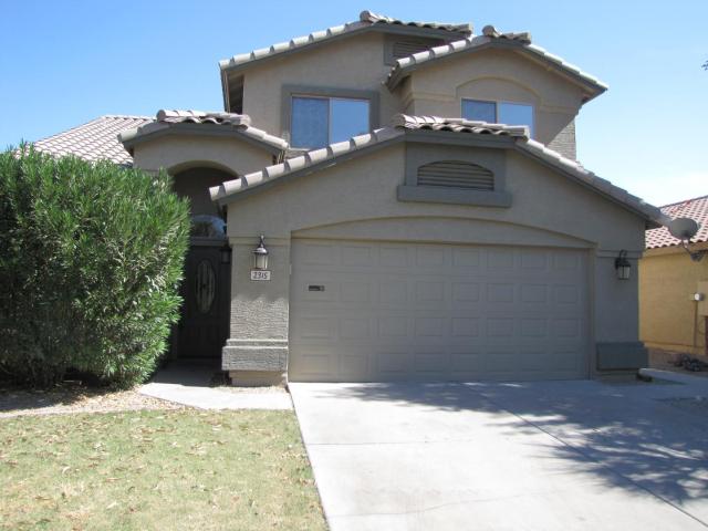 2315 S Peppertree Dr, Gilbert, AZ 85295 | MLS #7012 | Compass