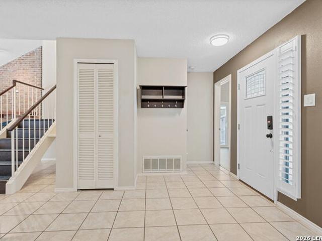 2315 Shady Crest Cir