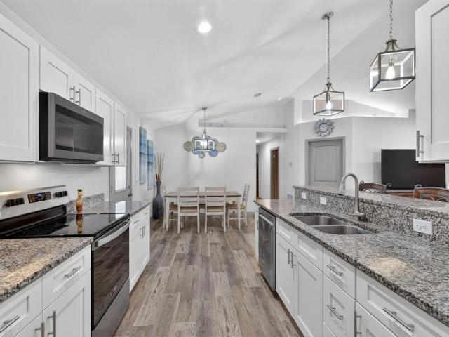 23167 NW 180th Pl, High Springs, FL 32643 | MLS #GC536903