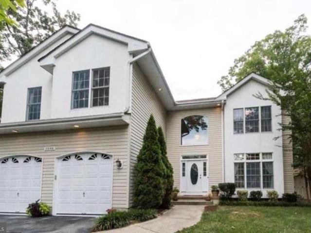 23166 Pepper Ridge Dr, California, MD 20619