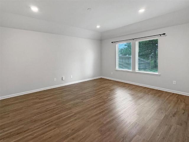 23169 Rosa Boulevard