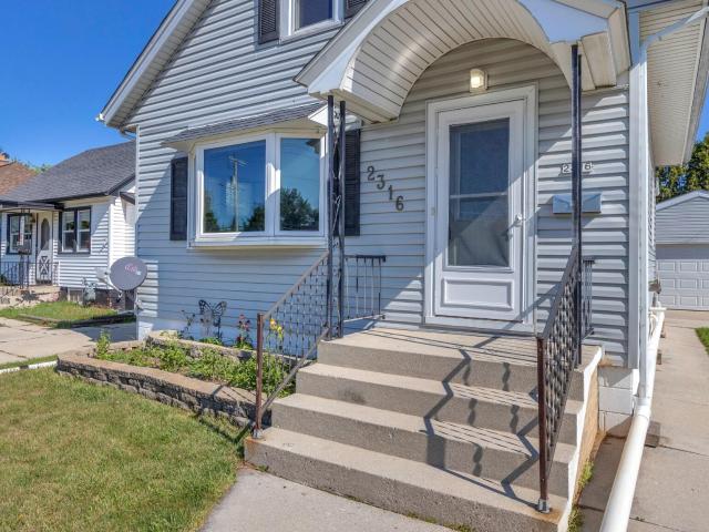 2316 Main Ave