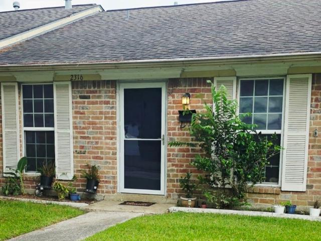2316 Buchanan Drive
