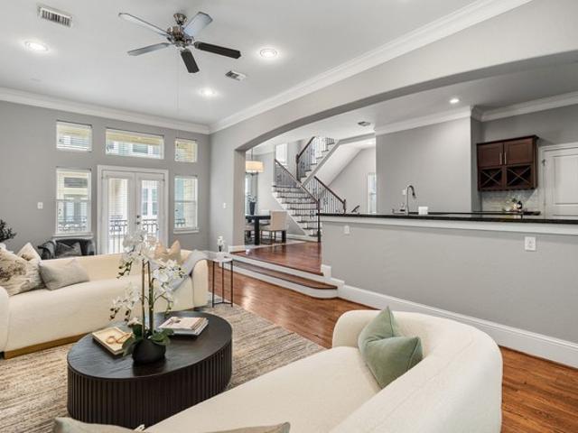 2316 Beall St, Houston, TX 77008