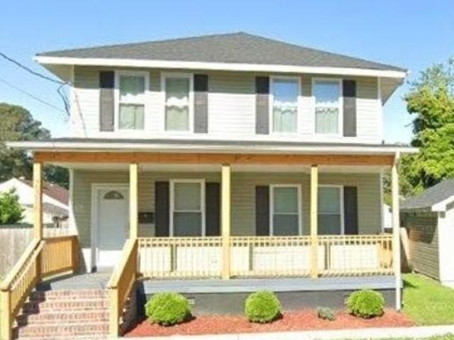 2316 Des Moines Ave, Portsmouth, VA 23704