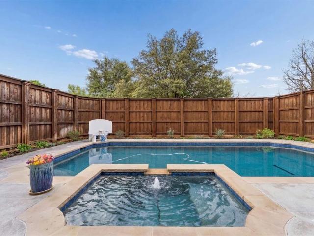 2316 Flanders Lane