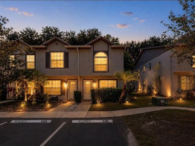 2316 Fletchers Point Cir, Tampa, FL 33613
