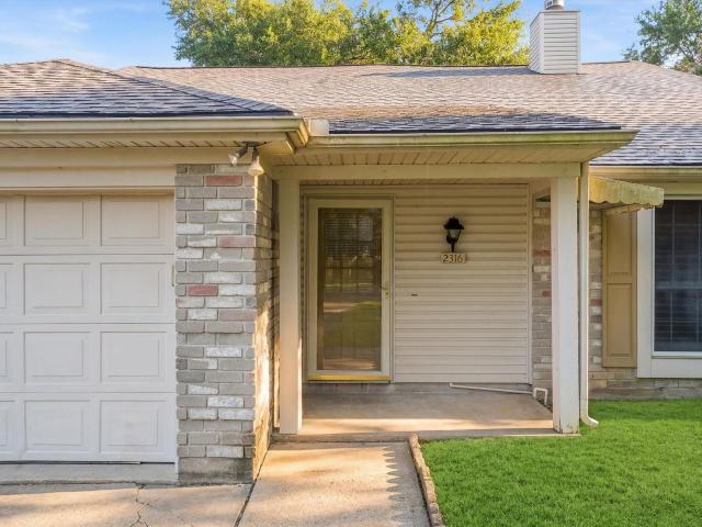 2316 Francis Drive