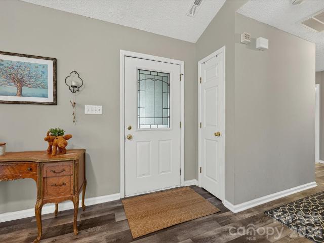 2316 Ivy Run Drive