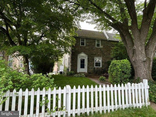 2316 Kenilworth Rd, Ardmore, PA 19003