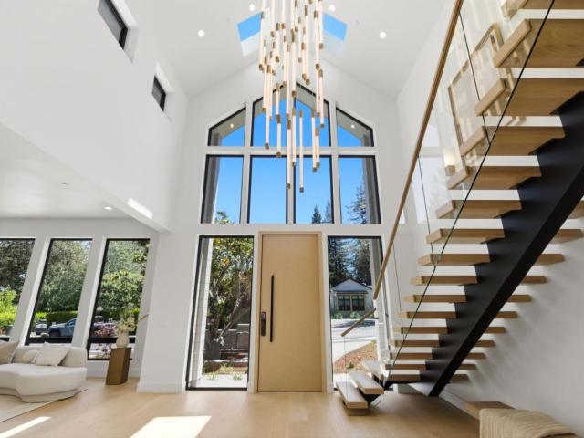 2316 Loma Prieta Lane