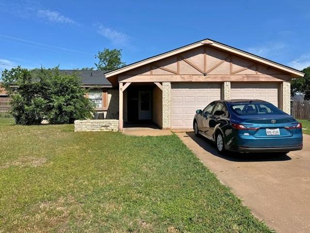 2316 Perrin Dr, Wichita Falls, TX 76306