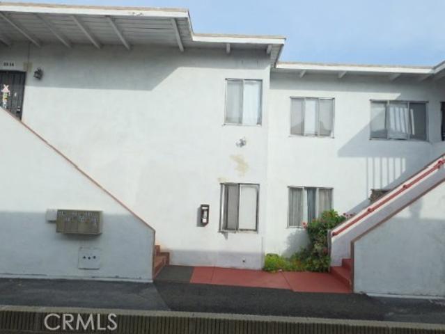 2316 S Carmelina