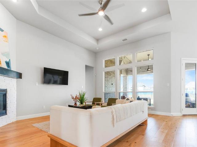 2316 Topaz Drive