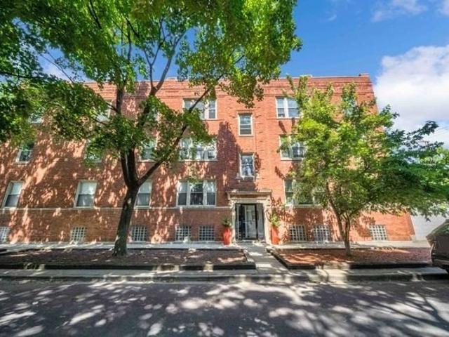2316 W Byron St Unit 3, Chicago, IL 60618