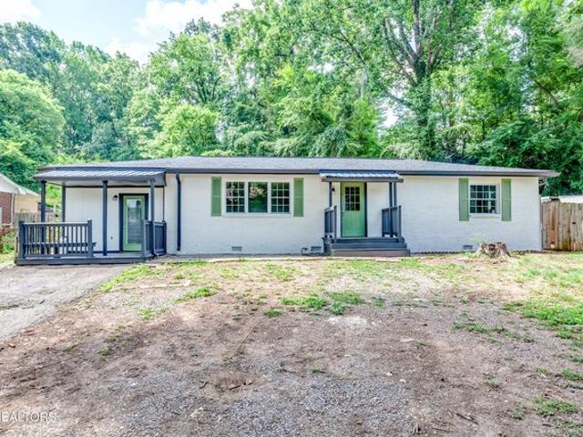 2316 W Patrick Ave, Maryville, TN 37804