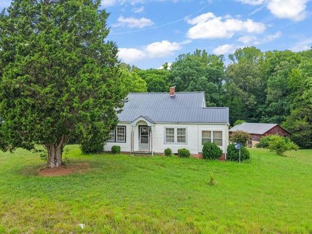 2317 Highway 58 W, Buffalo Junction, VA 23926