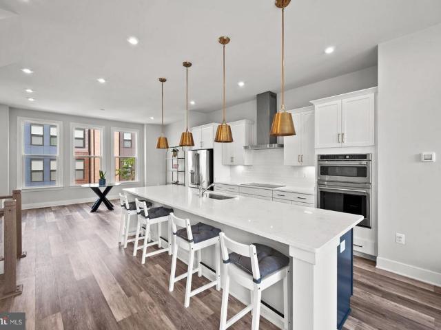 2317 Liberty Loop