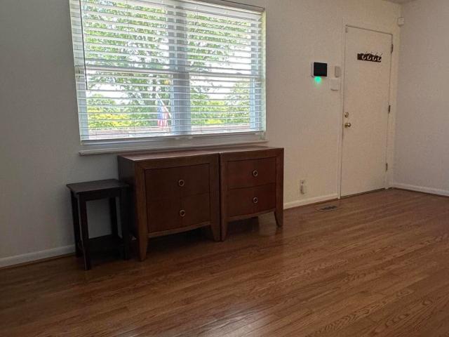 2317 Roundtree Rd