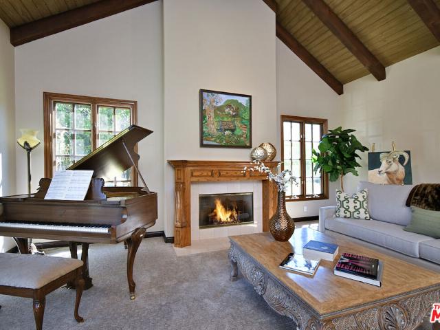 2317 Sierra Creek Rd, Agoura Hills, CA 91301 | MLS #26650