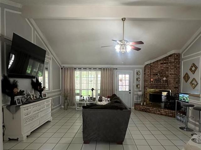 2317 Springridge Dr, Arlington, TX 76014 | MLS #21239
