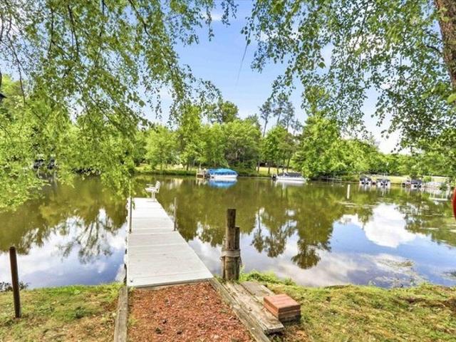 2317 W 18th Dr, Friendship, WI 53934
