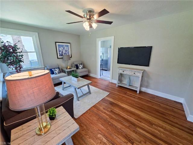2317 Wildwood RD