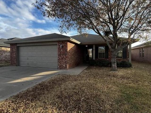 2317 99th St, Lubbock, TX 79423